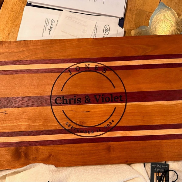 Contemporary Walnut & Maple Knife Block With Contrasting Stripes ...