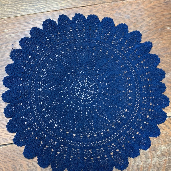 Pineapple Doily Vintage Crochet Pattern 19'' Round Doily Table Center ...