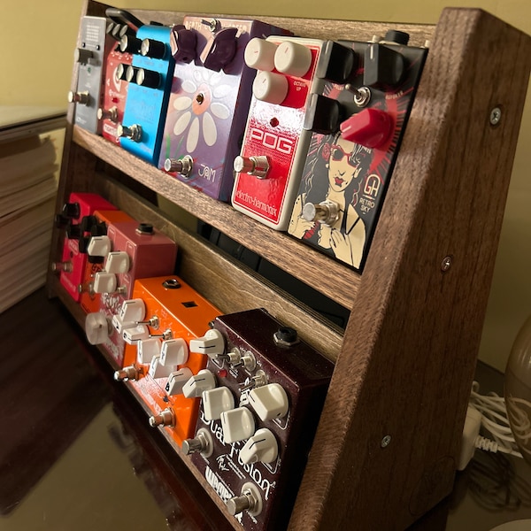 Vertical Desktop Pedalboard / Effects Pedal Stand / Guitar Pedals ...