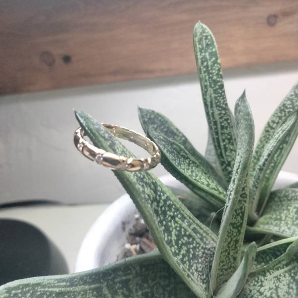 Women's Diamond Wedding Band / 14k Solid Gold Unique X Cut Design ...