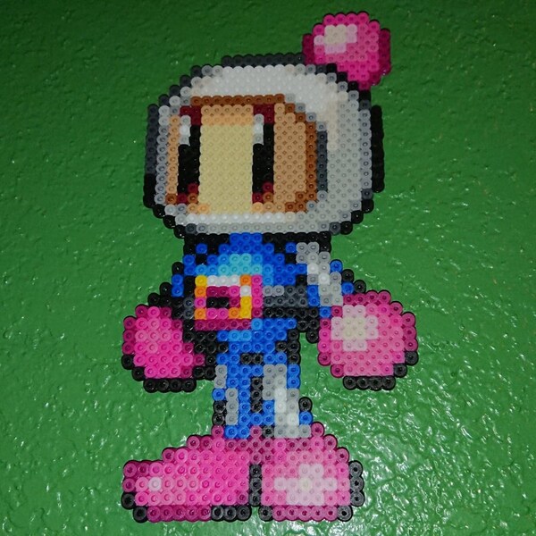 Bomberman Perler Bead Pixel Art: 8-bit Video Game Decor - Etsy
