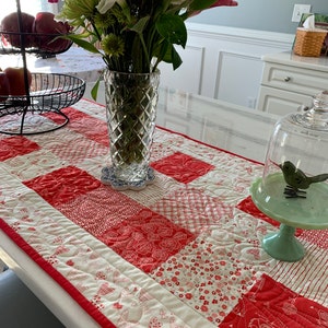 Quilted Table Runner, Modern Coffee Table Linens, Neutral Quilted Table ...