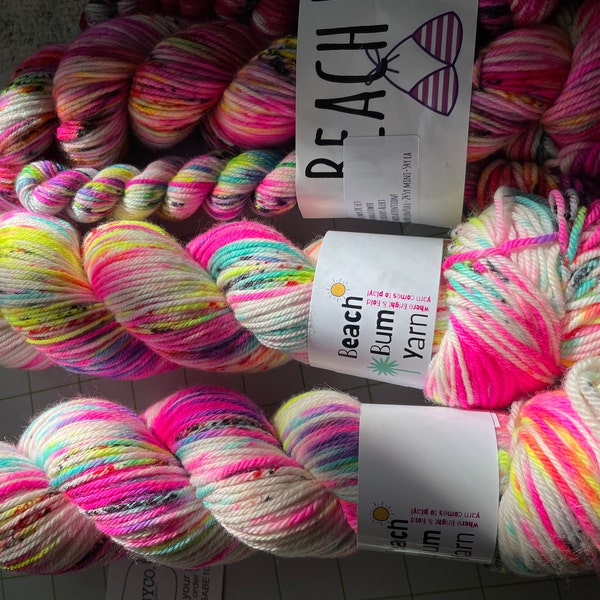 Speckled Yarn: Kitty Fan Club, Hand-dyed Merino Blend (PRE-ORDER) - Etsy