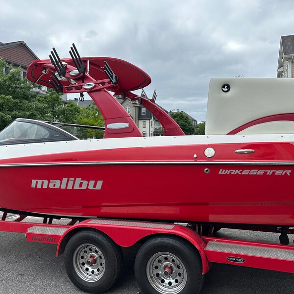 Sylvan Boats Emblem 28" Black + FREE FAST Delivery DHL Express - Raised ...