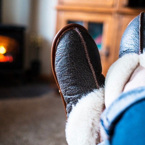 The Best Sheepskin Slippers in the Universe - Men's Sizing - Finest ...