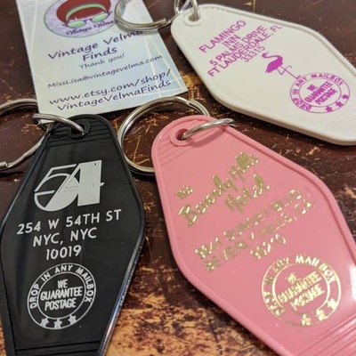 Retro-look Jurassic Park Isla Nublar Raptor Pen Key Tag - Etsy