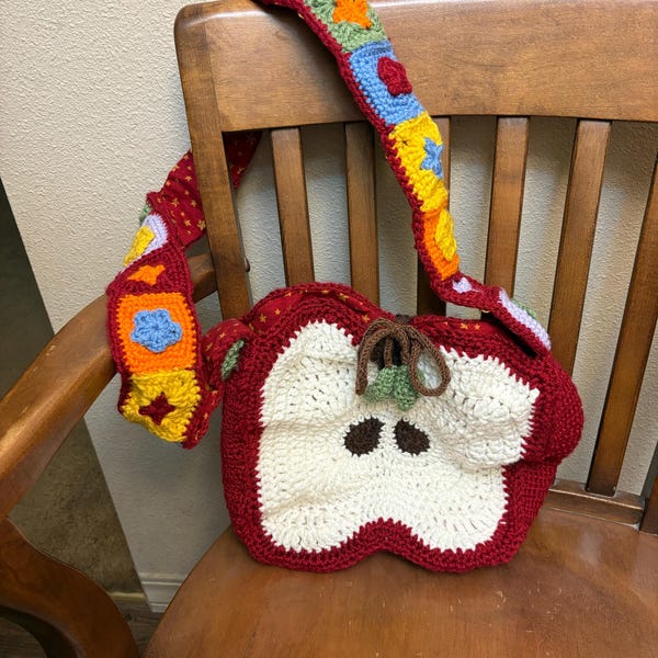 Crochet Apple Bag Pattern PDF Only- Crochet Bag Worm and Leaf, Fruit ...