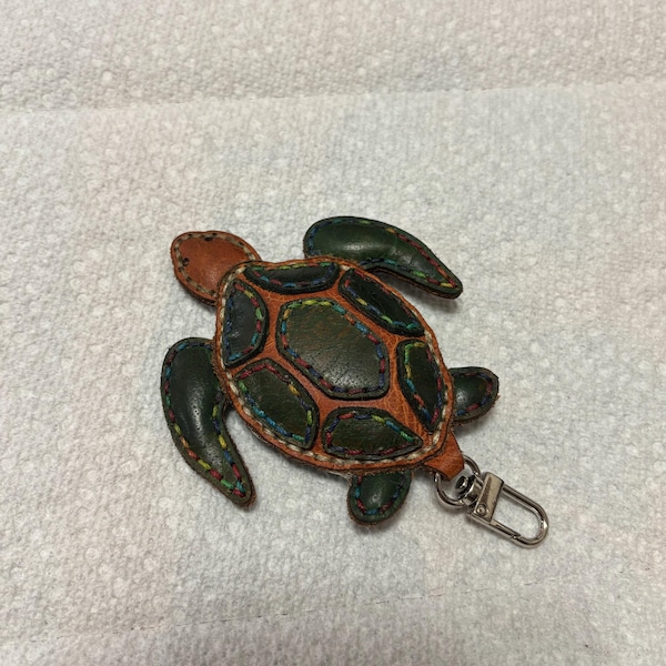 Sea Turtle Leather Bag Charm Pattern and Illustrated Tutorial - Etsy
