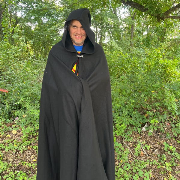 Black Mistcloak~ Melton Wool Mistcloak~ Tassel Hooded Cape Cloak ...