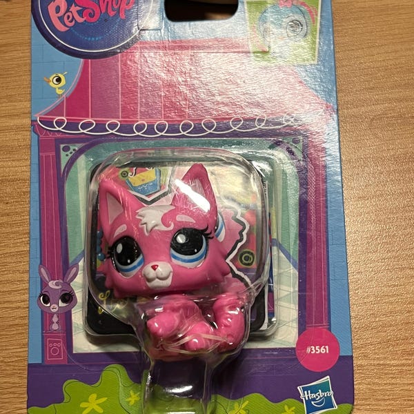 Littlest Pet Shop Authentic LPS Get Better Center House Playset With 16 ...