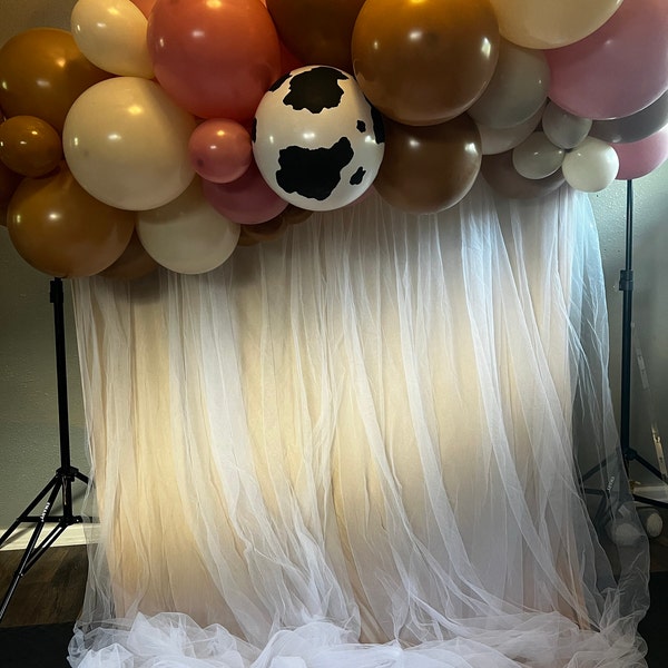 Cow Girl Balloon Garland Kit | Cowgirl Party | Holy Cow I'm One | First ...