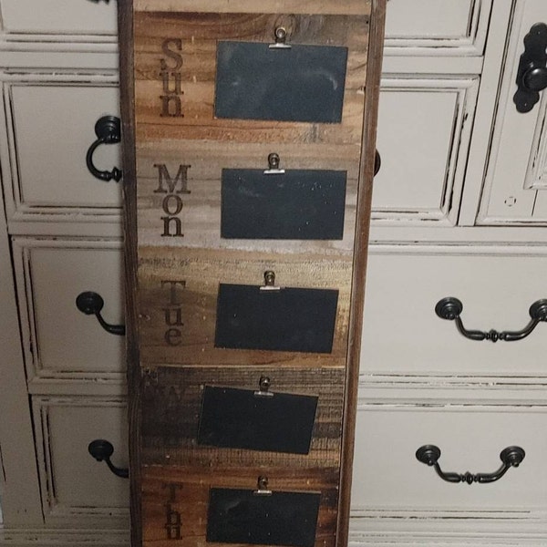 Menu Board Made From Real Barn Wood - Farmhouse Weekly Meal Planner for ...