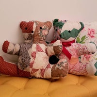 Taffy Pull Bow Quilt Throw / Modern Patchwork Colorful Quilt / Handmade ...