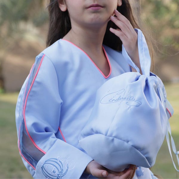 Cinderella’s Mice Gus Gus and Jack Carrying Cinderella’s Shoe Colorwork ...