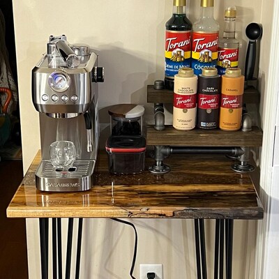 Golf River Table Live Edge End Table Artificial Turf Golf Table Epoxy ...