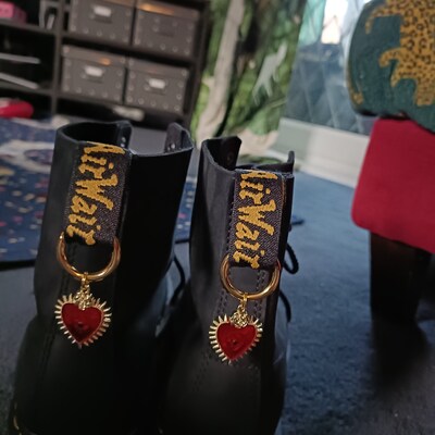 Gold and Silver Sacred Heart Boot Charms - Etsy UK