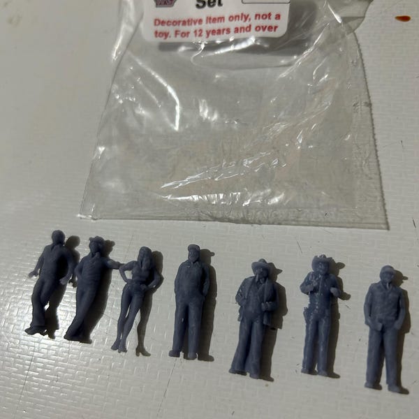 1/32 Scale Figures 1 - 60 - Resin Printed - Single Figures - UNPAINTED ...