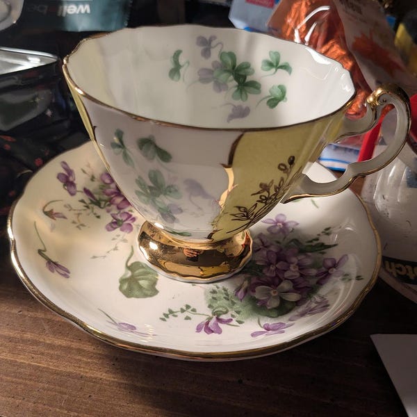 Broken Completely Mismatched Tea Cups and Saucers- Vintage Tea Cups ...