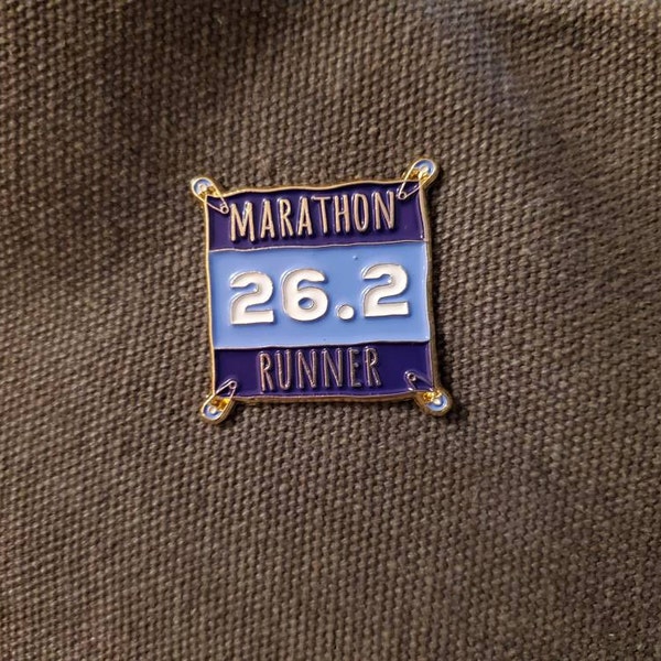 Marathon Runner Enamel Pin Badge, Marathon Gift, Gift for Runner ...