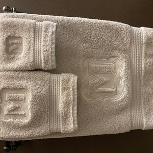 Embossed Monogram Bath Towels, Custom Embossed Plush Towel ...