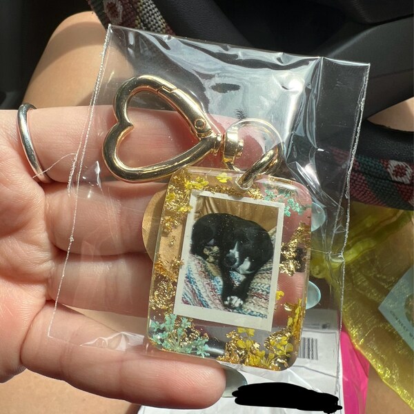 Personalized Photo Gold Keychain -customize W/your Photo, Resin Photo ...