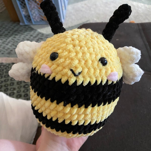 Crochet Bee Pattern Amigurumi Bee Pattern Plush Bee Crochet Pattern ...