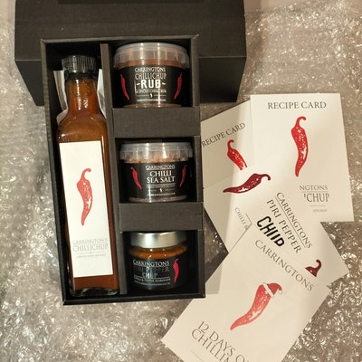 Hot Chilli Foodie Gift Hamper Box, Chilli Gift Set for Him, Cooking ...