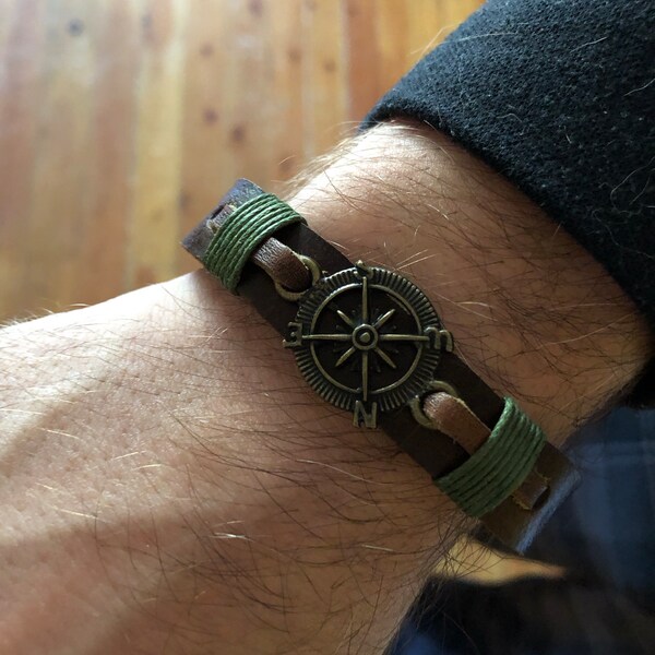 Leather Compass Bracelet With Name Engraving Gift for Dad Leather Mens ...