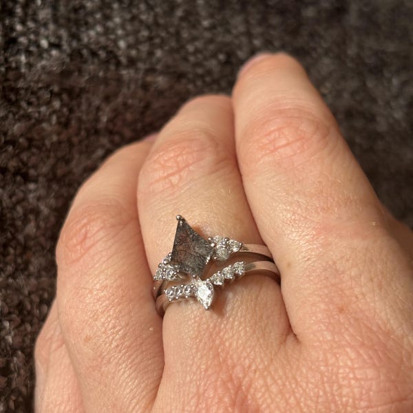Custom Birth Flower Ring, Dainty Ring,engraved Name Ring,flower ...