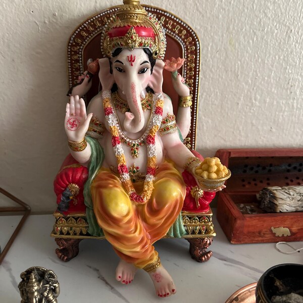 L107 Ganesh on Throne 10" Ganesh Asana - Etsy