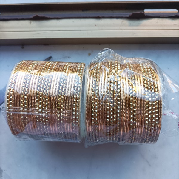 24 Shiny Metal Bangles Shiny Metal Bangles With Golden Bangles Girls ...