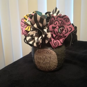 Nightmare Flowers, Jack and Sally Rose, Halloween Flowers, Unique ...