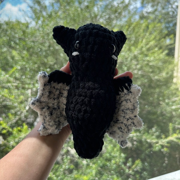 Crochet Amigurumi Small Bat Pattern Crochetgrove, Crochet Bat, Small ...
