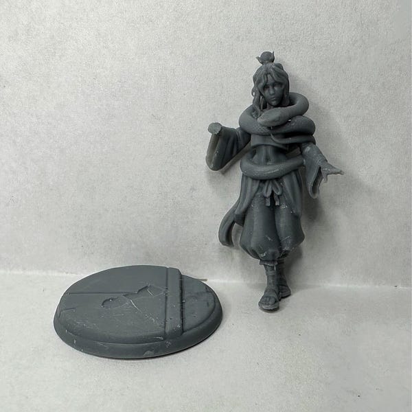 Vagabond Knight / Tabletop Model / Miniature Figurine | Realstone ...