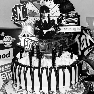 HK Cake Topper: 3d/shaker - Etsy