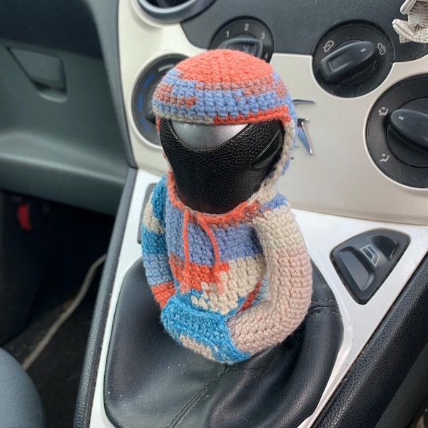 Hoodie in the Car. Tutorial Crochet Pattern PDF in English (US). Car ...