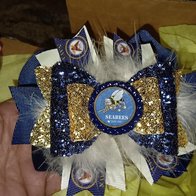 Dallas Cowboys Inspired Streamer Bow With a Faux Leather Bow - Etsy