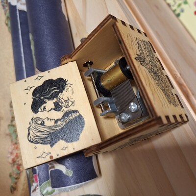 Labyrinth Music Box Hand-cranked Music Box Fantasy Music Box Mini ...