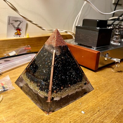 Handmade Orgonite Pyramid Energy Generator Orgonite EMF Protection ...