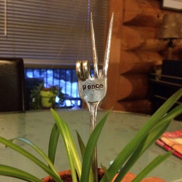 Garden Marker Sign Stamped PEACE SIGN FORK, Gardening Flower Pot Stake ...