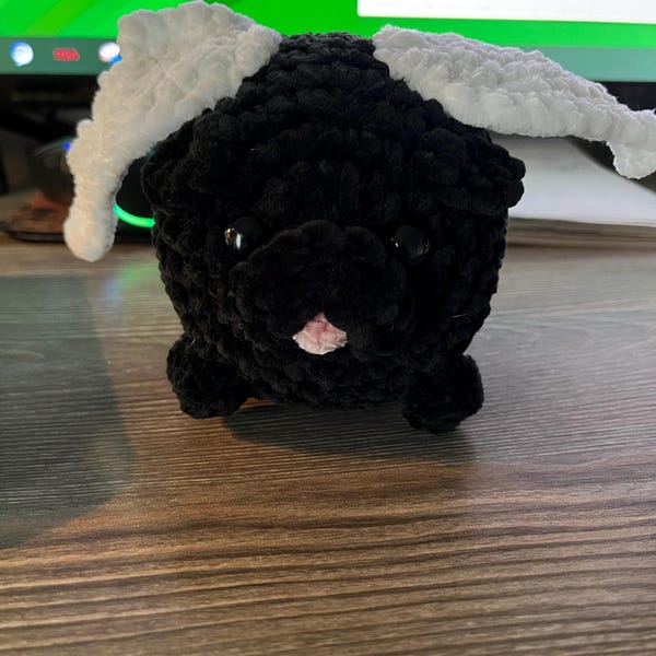 Crochet Potato Pug Dog Chenille Yarn Pug Puppy Amigurumi Plushie Angel ...