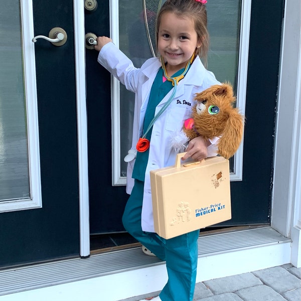Personalized Kids Lab Coat and Scrub Set for Little Doctors and Nurses ...