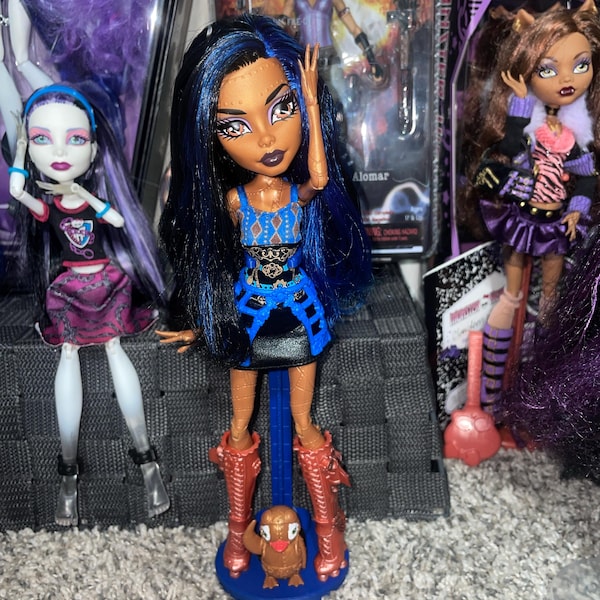 Inkyubyte Doll Stand Compatible With G1 Monster High Dolls - Etsy