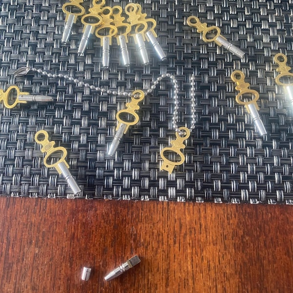 Set of 14 Pocket Watch Keys Size 00-12 Tools Winder Vintage Winder Key ...