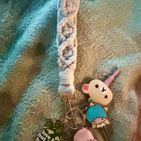 Handmade Macrame Wristlet Keychain Boho Chic & Functional Accessory Perfect for Gifts - Etsy