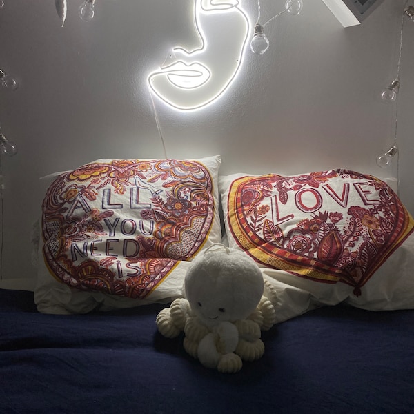 Create Your Own LED Neon Sign: Word, Sentence, Logo - Custom Neon Sign ...