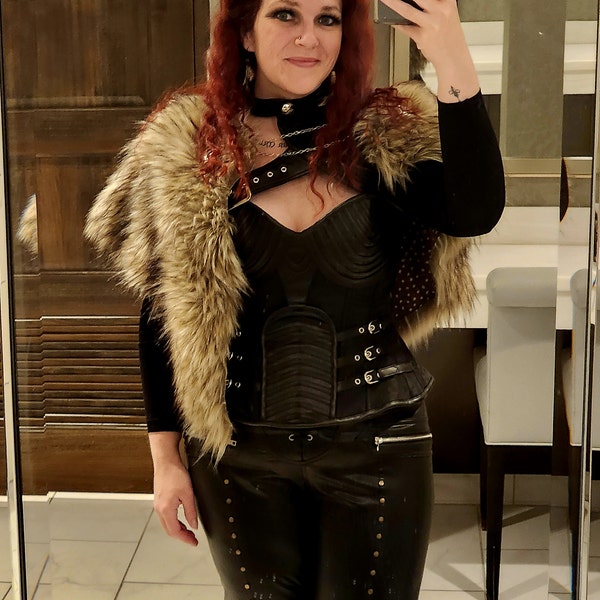 Norse Fur Mantle, Wild Wolf Fur Shoulder, Vegan Fur, Viking Mantle With ...