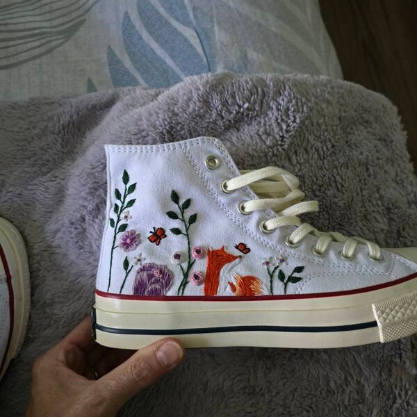 Embroidered Converse Hi Tops/converse Pet Chuck Taylor 1970s/custom Fox ...