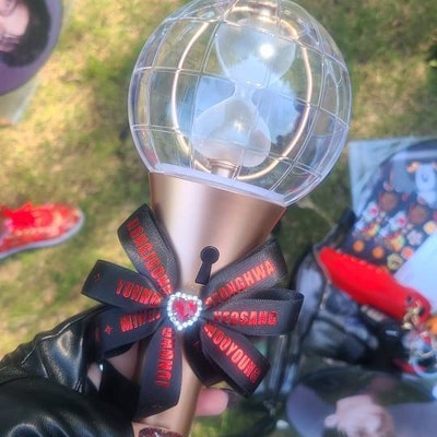 SEVENTEEN SVT Caratbong Ribbon Bow Keychain Pendant Light Stick Lanyard ...