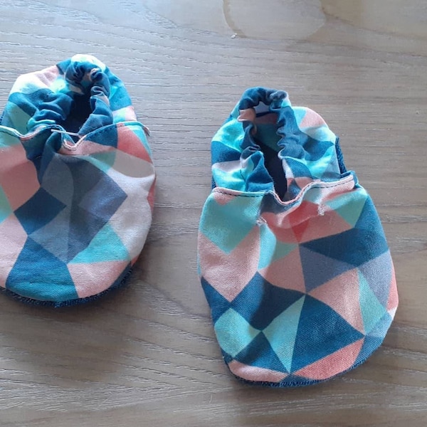 DIY Soft Sole Baby Shoes - Baby Shoe Pattern - PDF Sewing Patterns for ...